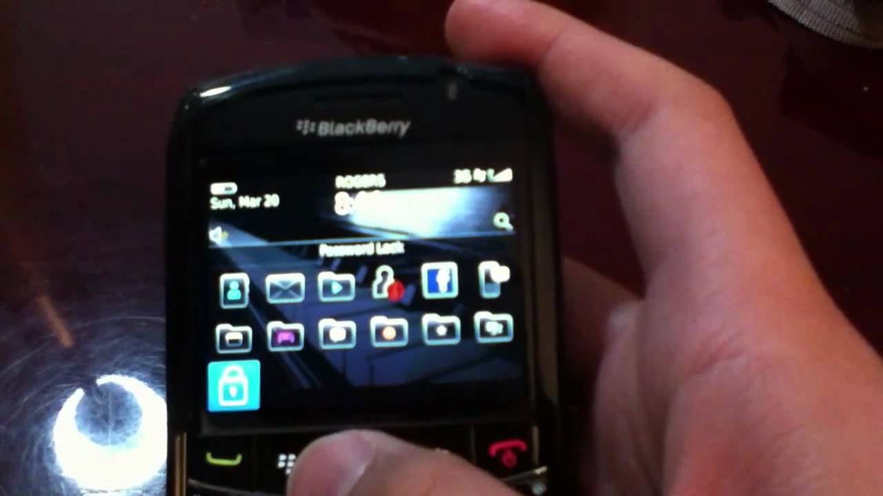 Blackberry OS 6 on Blackberry Bold 9700 - YouTube