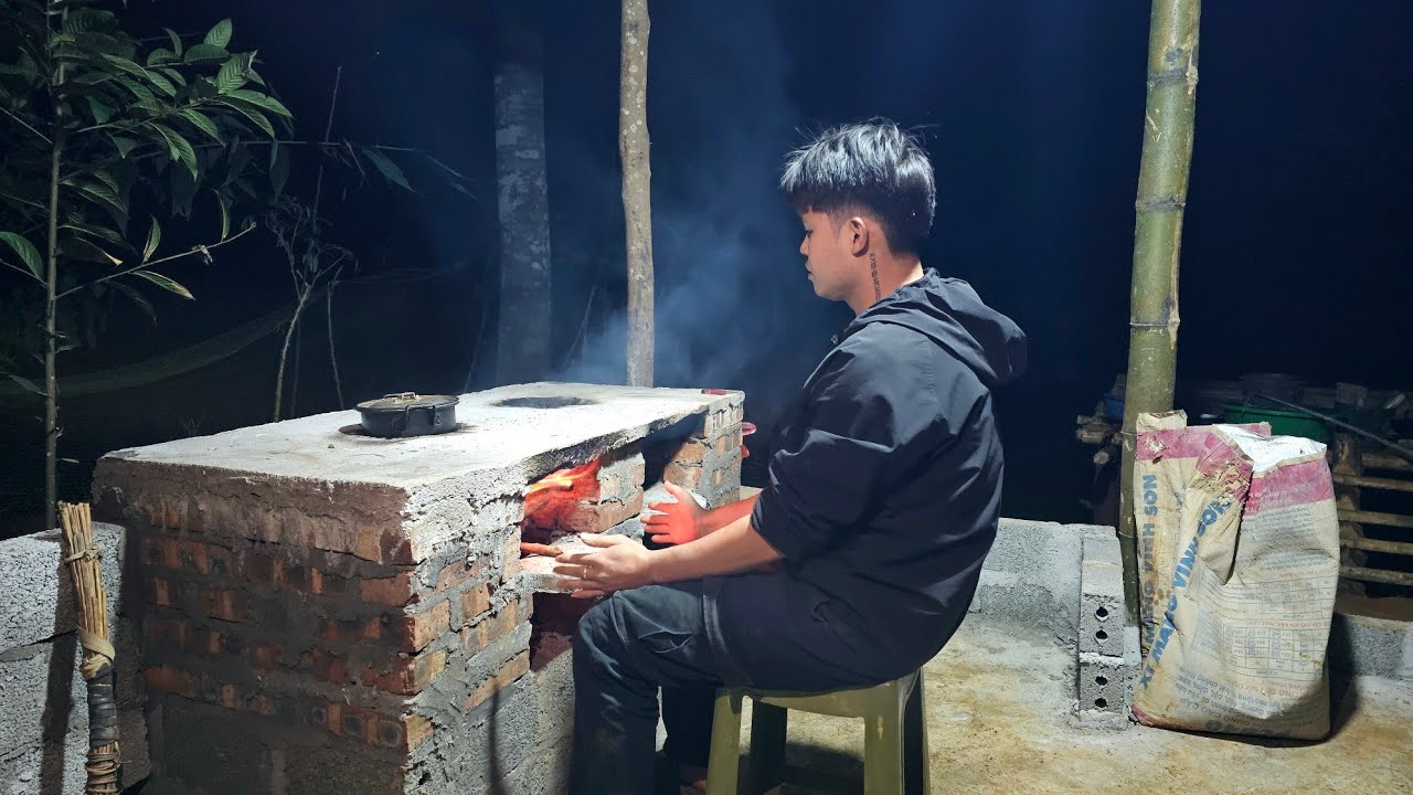 Linh Completes New Kitchen – Brings Warmth to the Cold Winter - YouTube