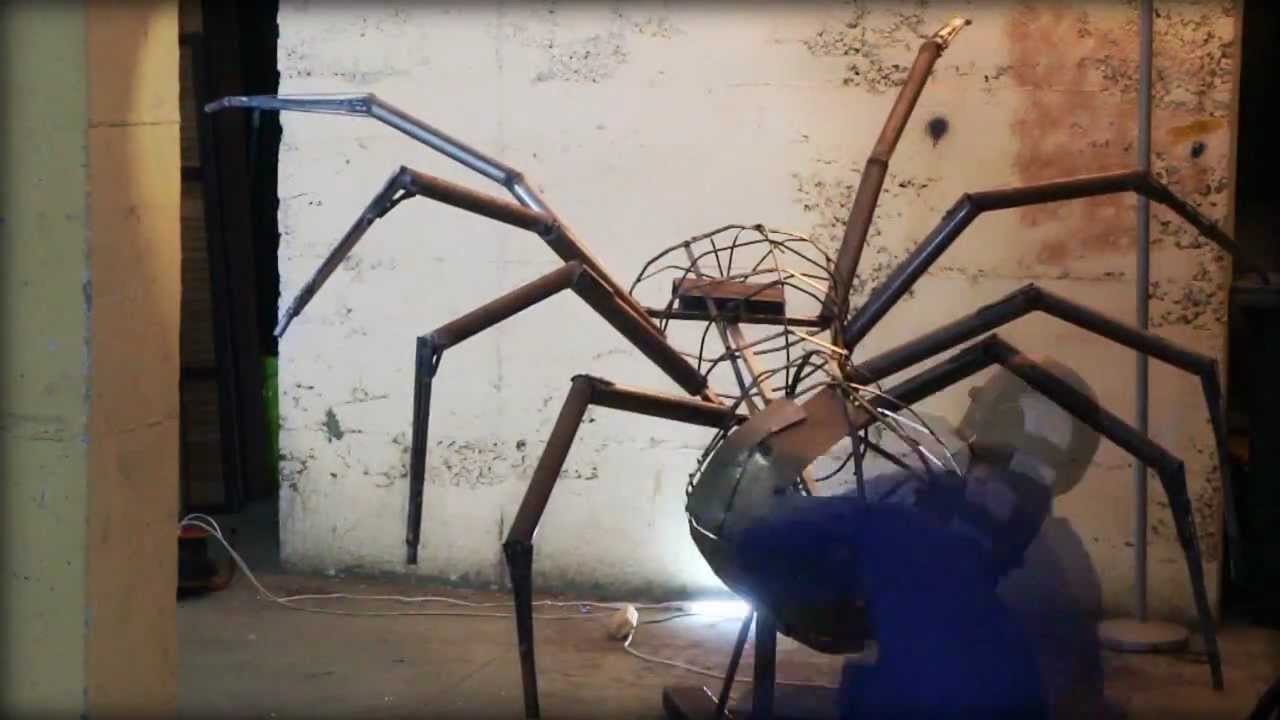 timelapse welding spider art - Preview - YouTube