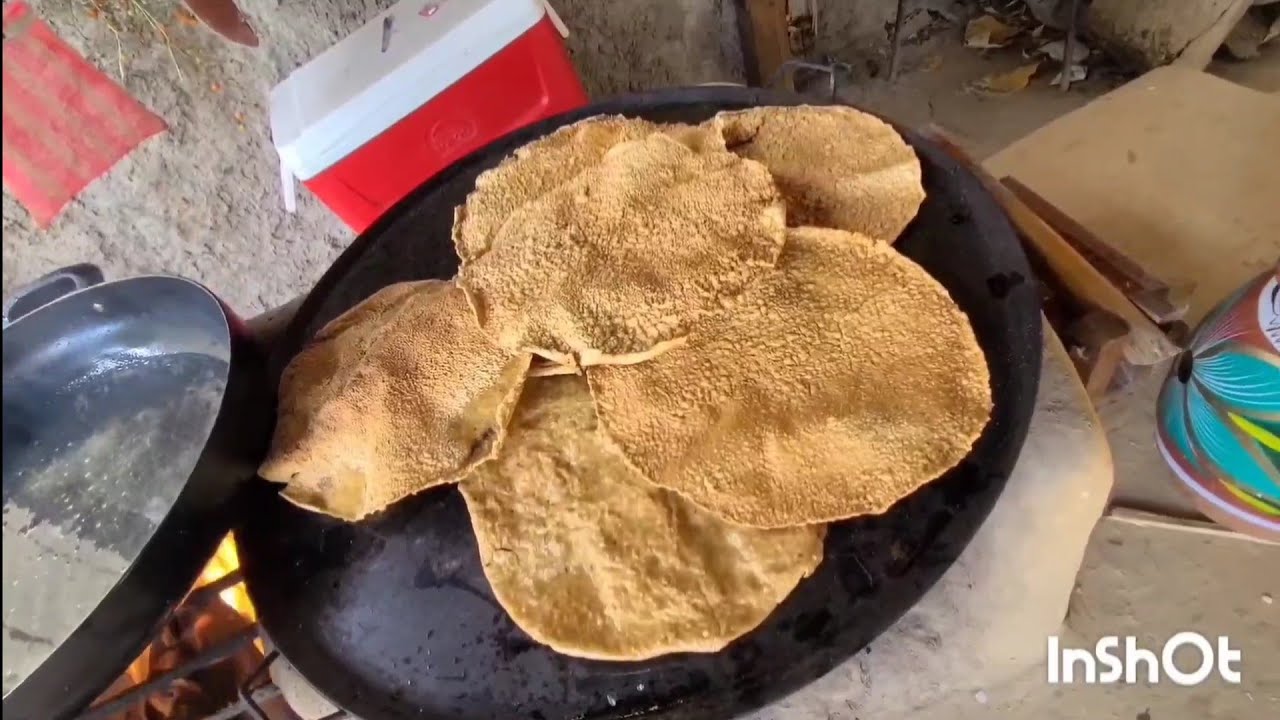 Unas tortillas Raspadas echas A mano - YouTube