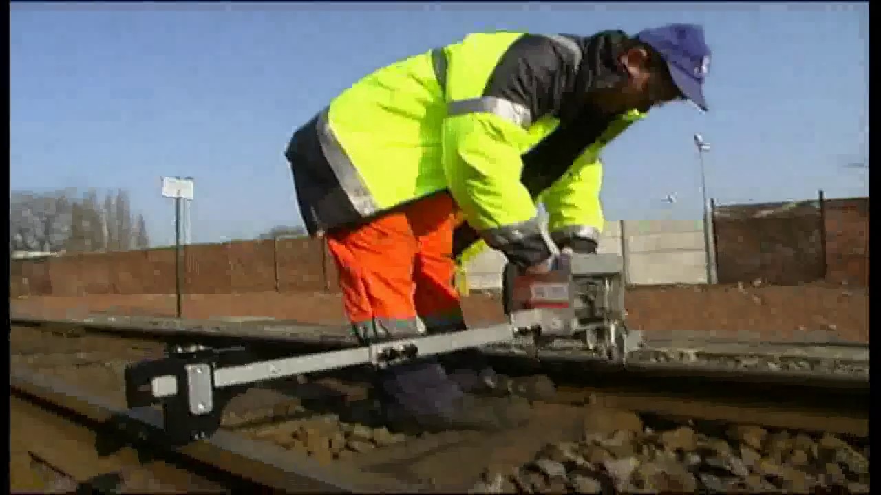 Refurbishing of tramway curves and turnout components by SECO RAIL ...