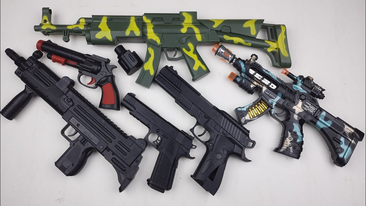 SWAT and Police Style Toy Gun - Shell ejecting SPAS12 - Glcok18C - MP5 ...