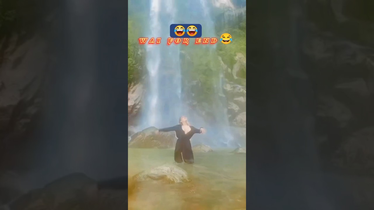 JHARNA KO PANI😂 ️ #funymems #funny #comedy #comedymems #comedyfilms # ...