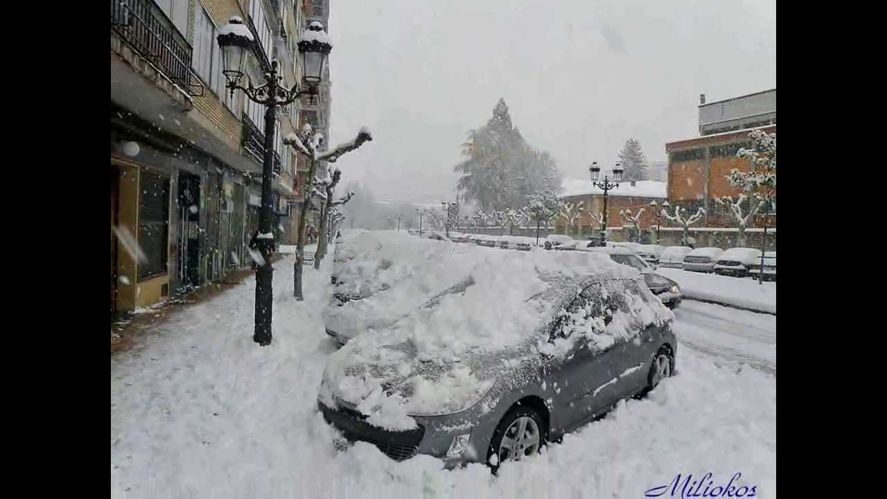 Nevada 5-02-2012 Burgos (SPAIN) Huge Snowstorm - YouTube