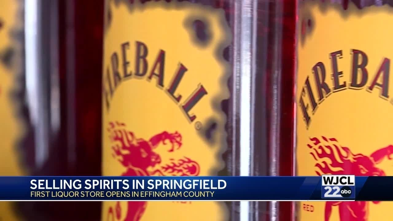 First liquor store opens in Effingham County - YouTube