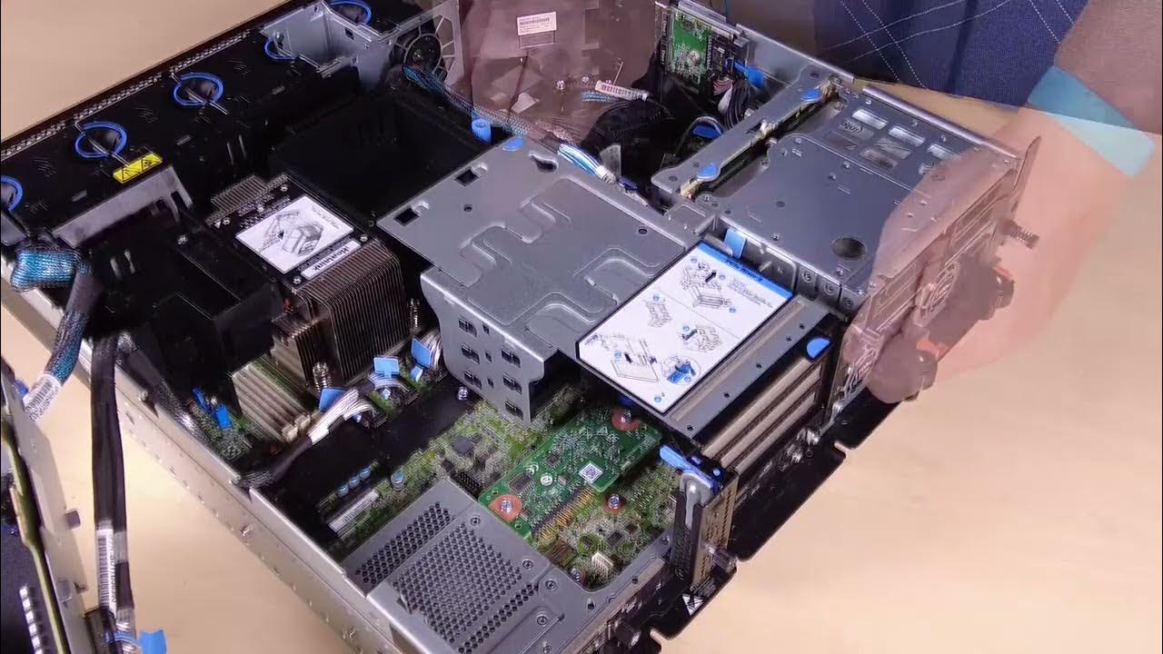 Thinkedge Se455 V3 Removing A Processor Air Baffle Youtube