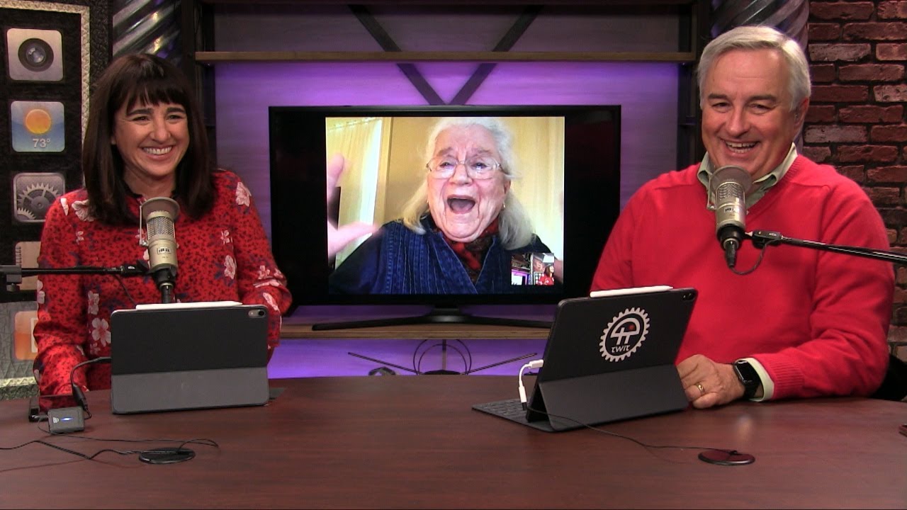 Holiday Traditions with Mary Laporte - iOS Today 421 - YouTube