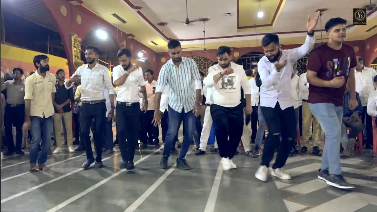 Mewada Suthar Samaj Mumbai Dandiyaras | Pravindan Gadhvi | Paresh ...