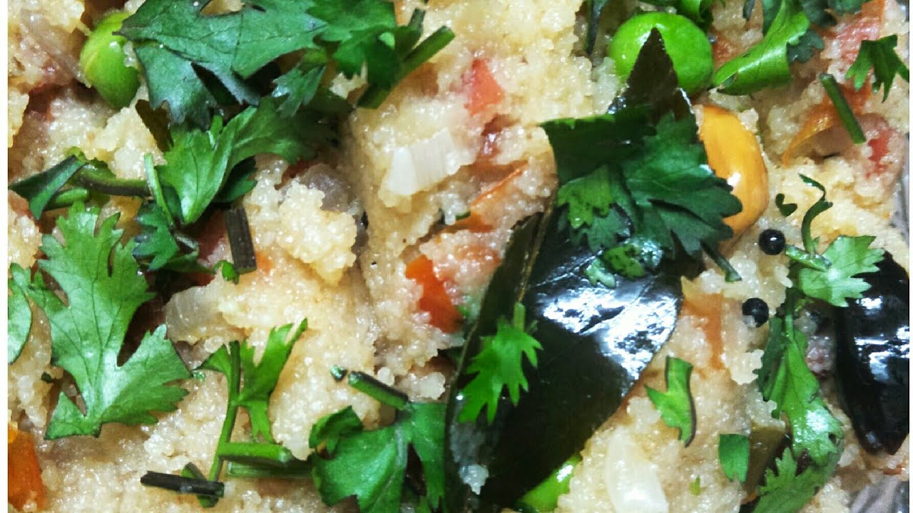#Rawa (suji) upma# Mom's kitchen# by meenakshi sidana# - YouTube