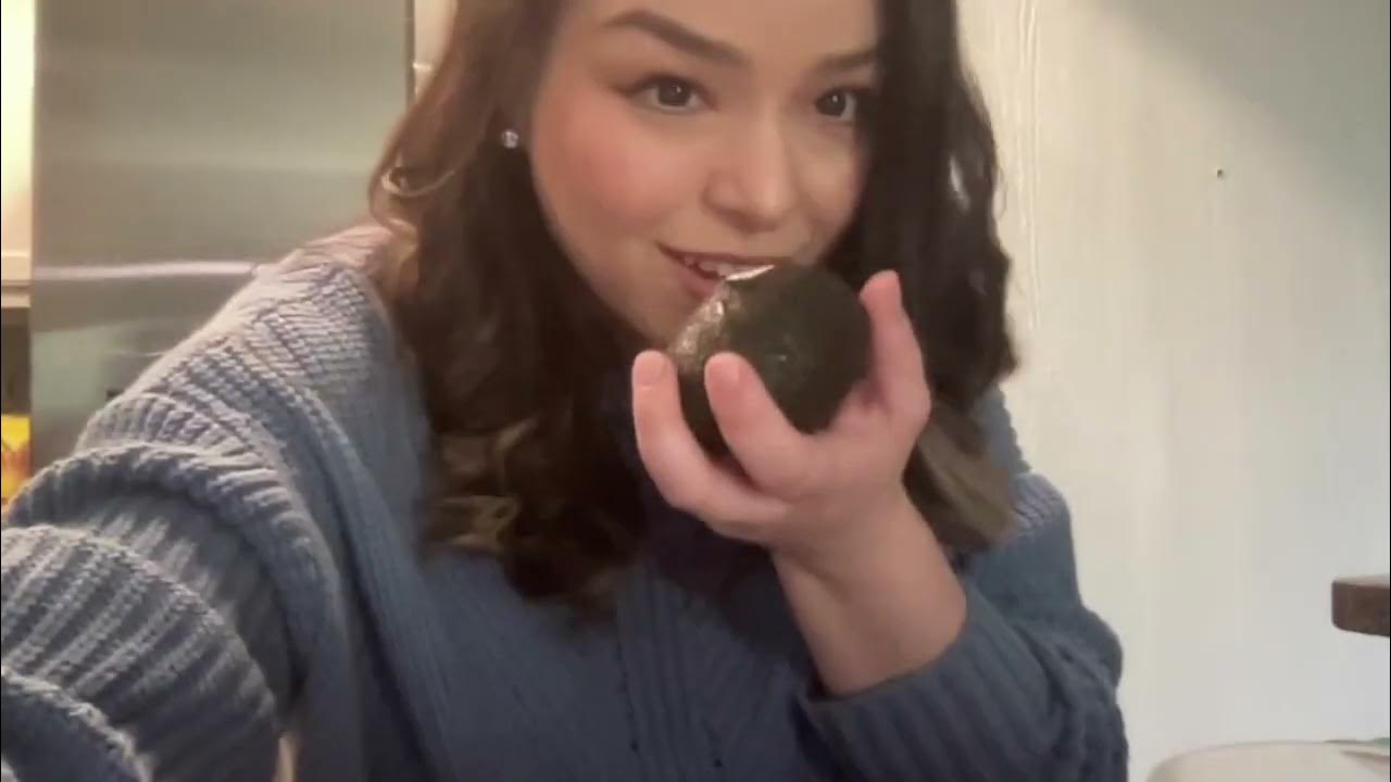 How to Make Guac - YouTube