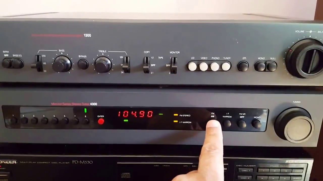 NAD 4300 Stereo Tuner and NAD 1300 Pre Amp - YouTube