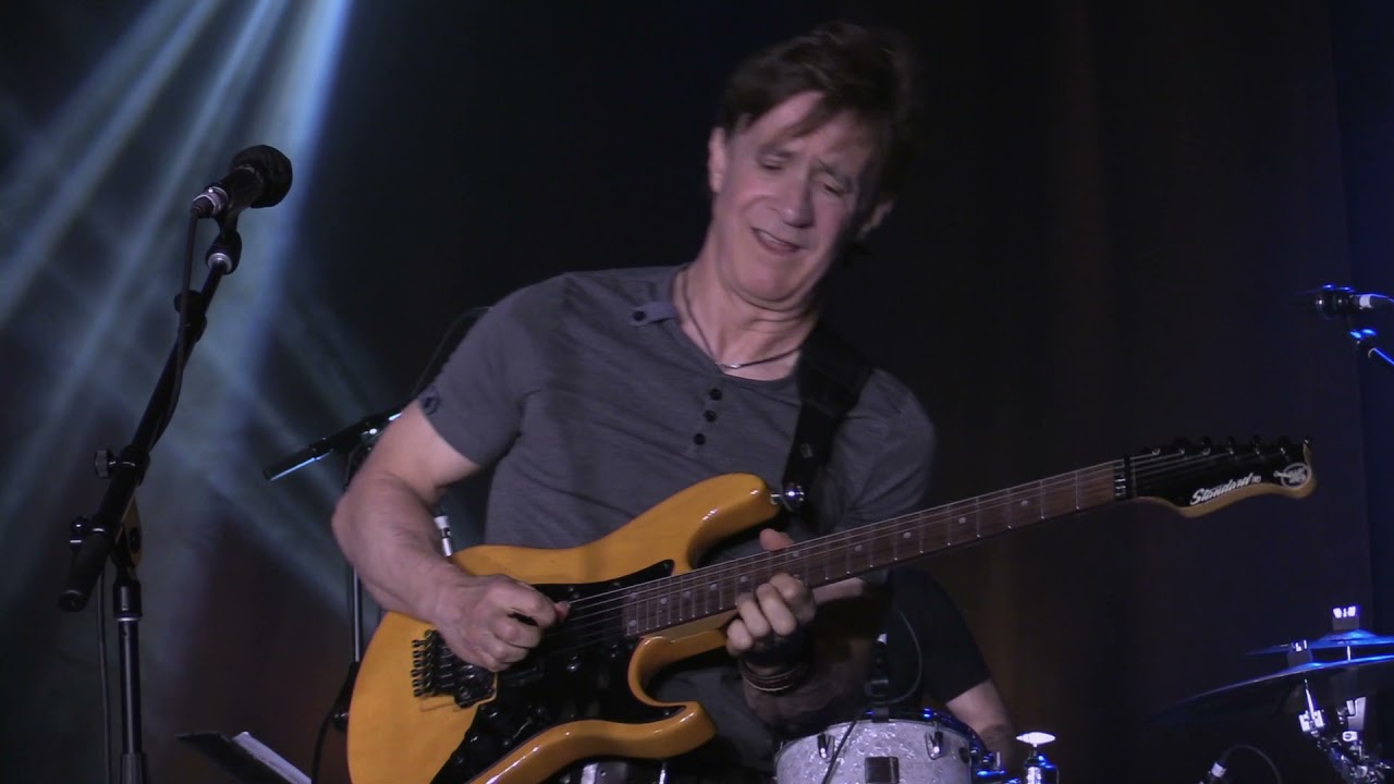 Dan Doiron Band Full ECMA Showcase - YouTube