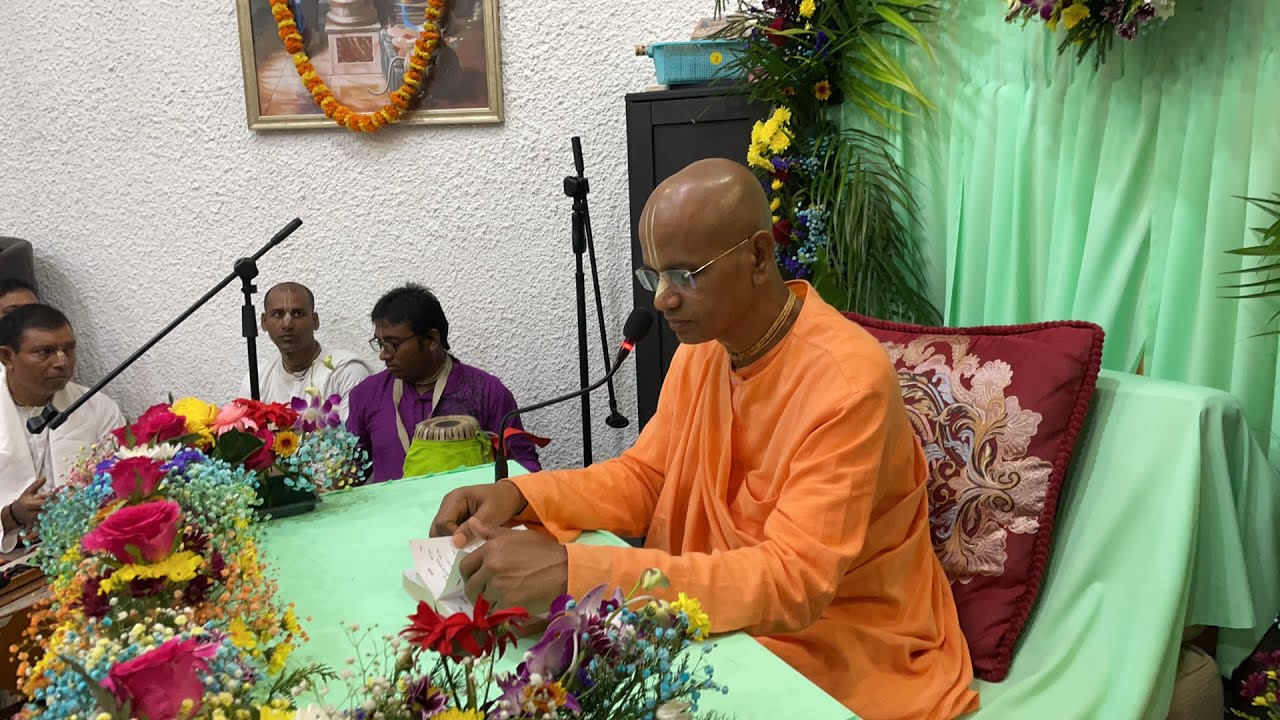 Evening Class | ISKCON Singapore - YouTube