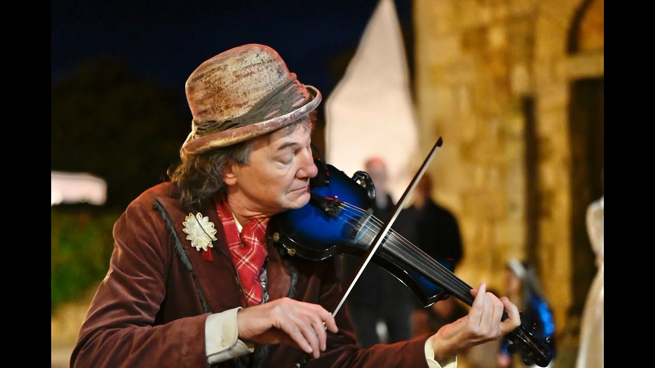 Note di strada - Street Band - Uno spettacolo musicale itinerante con ...