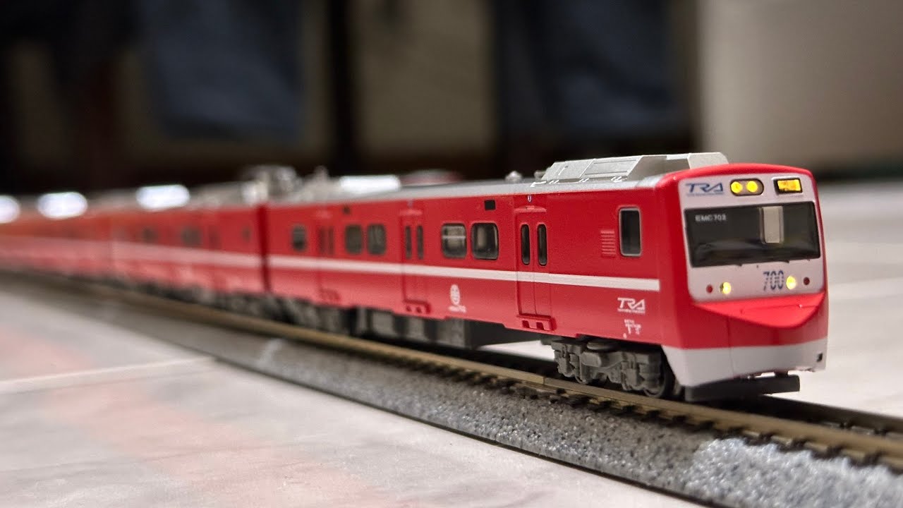 N規鐵道模型 EMU700京急彩繪列車 新車試跑 #EMU700型 #鐵道模型 - YouTube