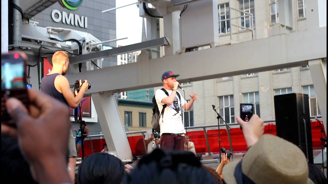 Reeps One Beatboxing in Toronto - YouTube
