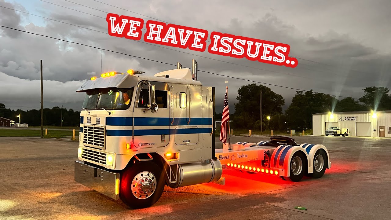 New Cabover Isn’t Usable..Weston’s Peterbilt Is Looking Amazing!! - YouTube