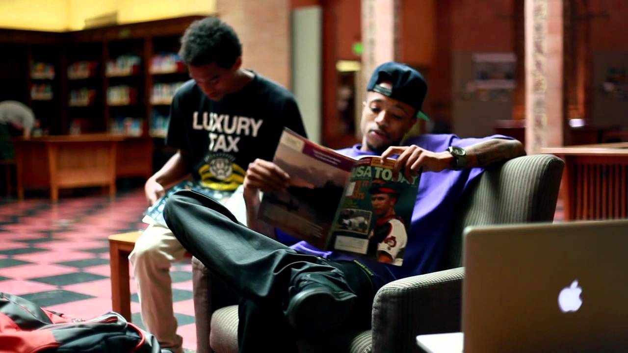 LA rapper Blunt Cia Vega ft. Deezy Deez - "Commentary" - Skater Hip Hop ...