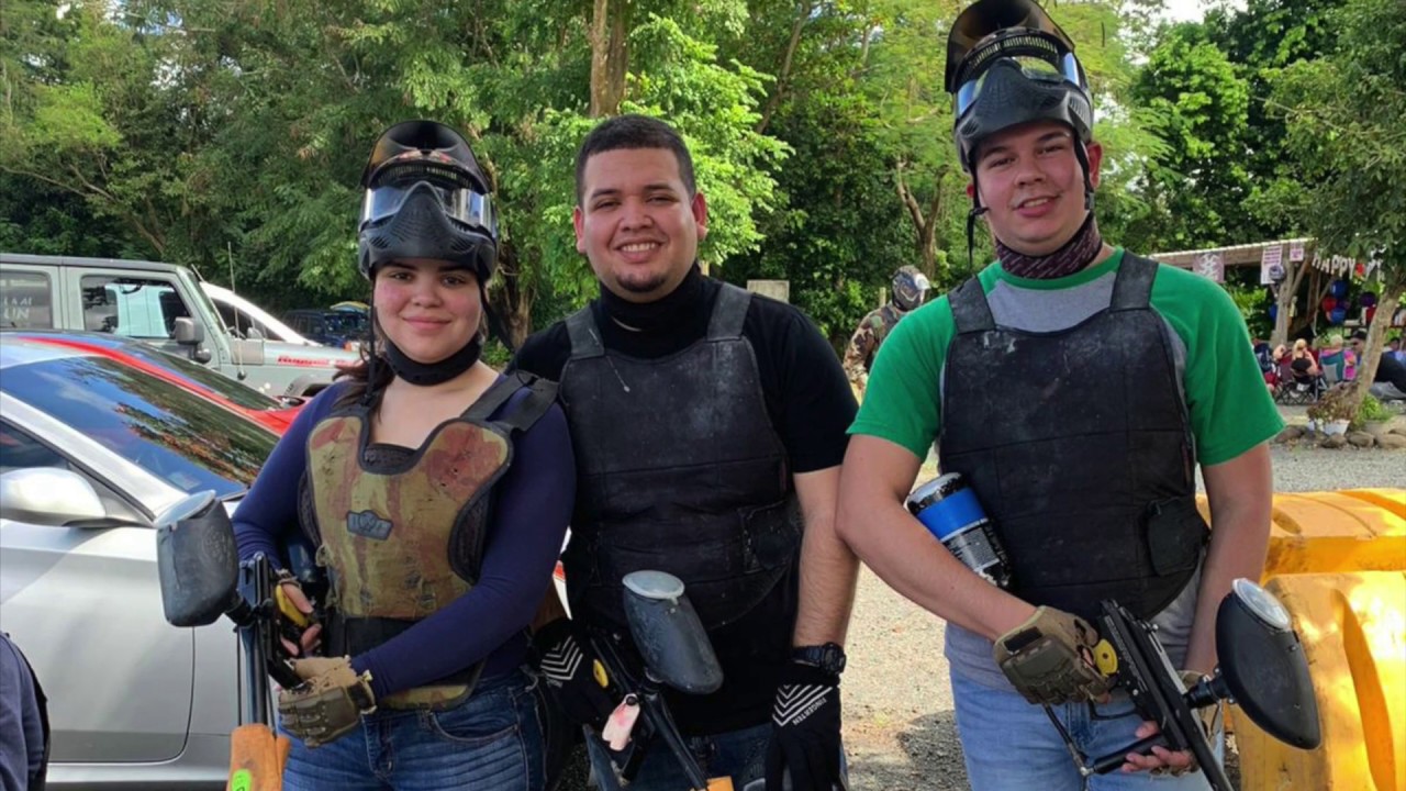 Juego de Gotcha con amigos || Tito's Paintball Park - YouTube