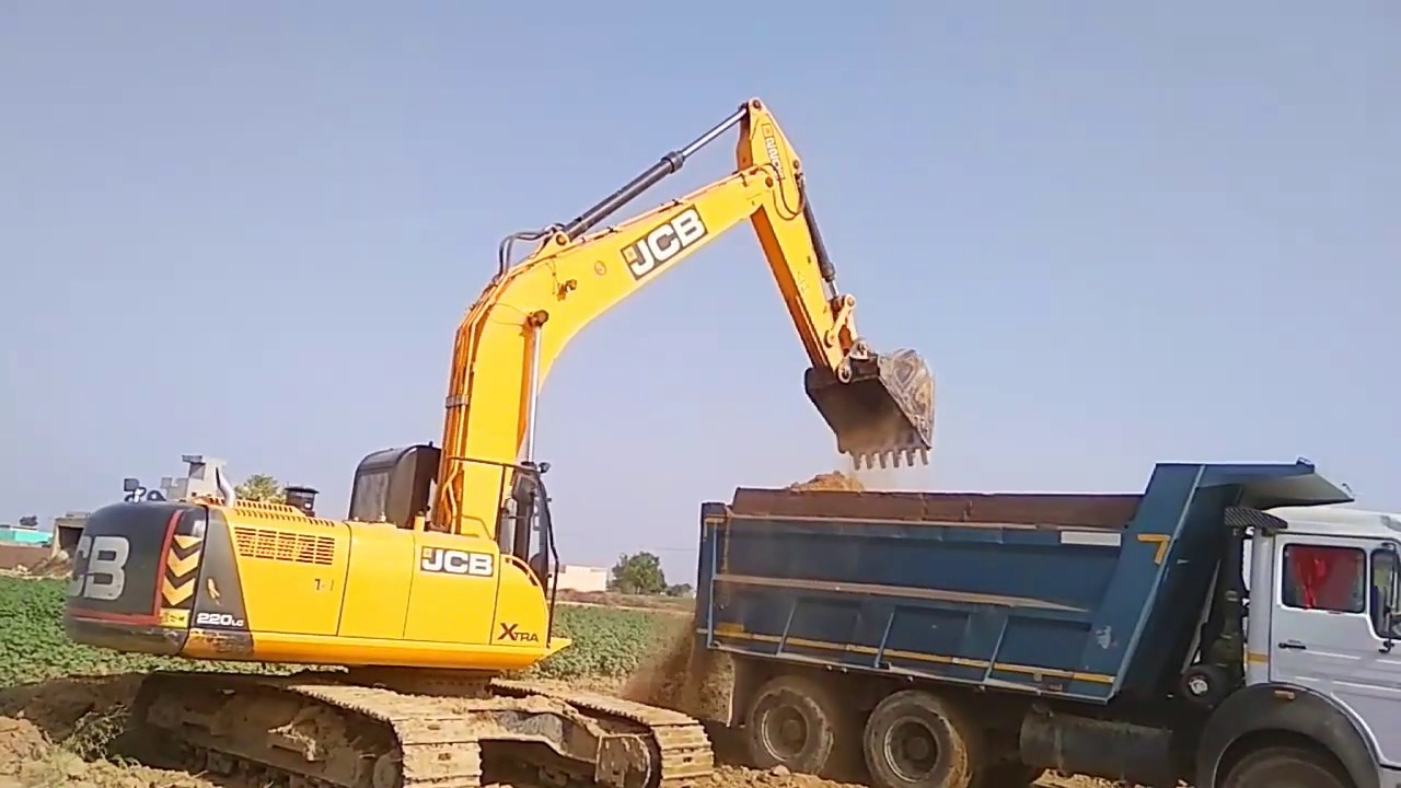 Jcb and truck | indian heavy duty truck power review in off road - YouTube