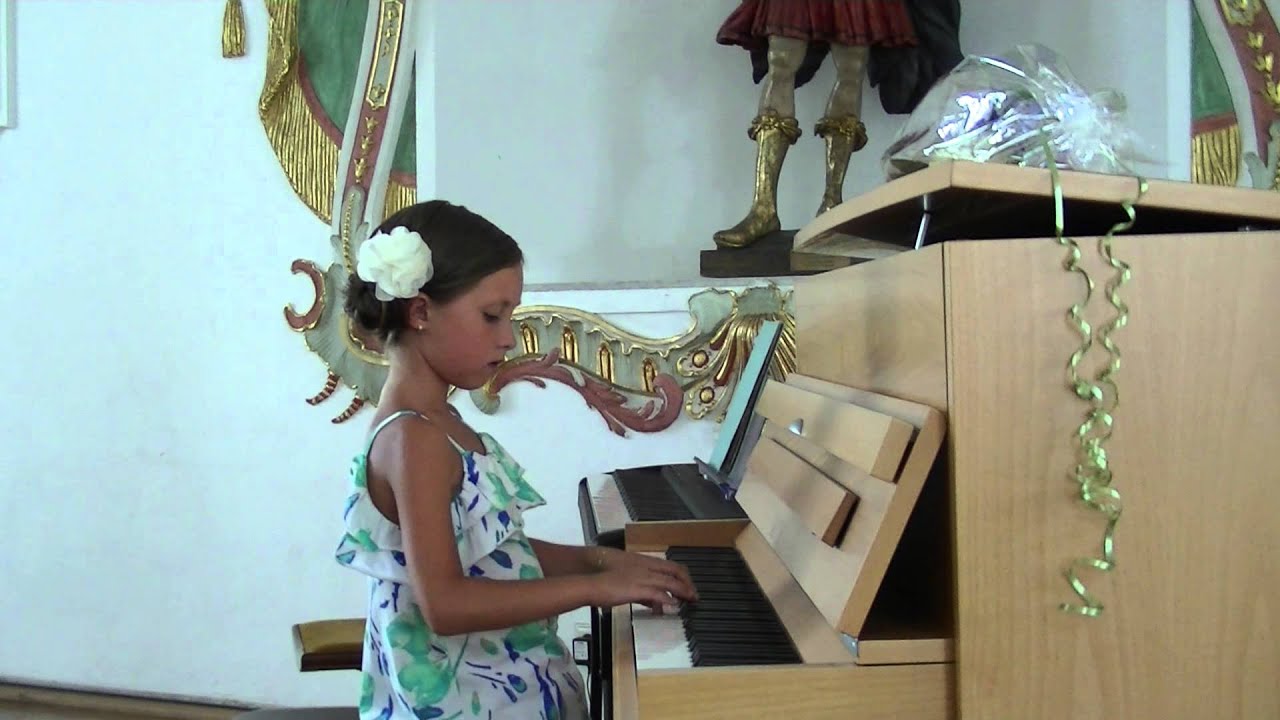 P.Moris. "Amerikanische Puppe" - YouTube