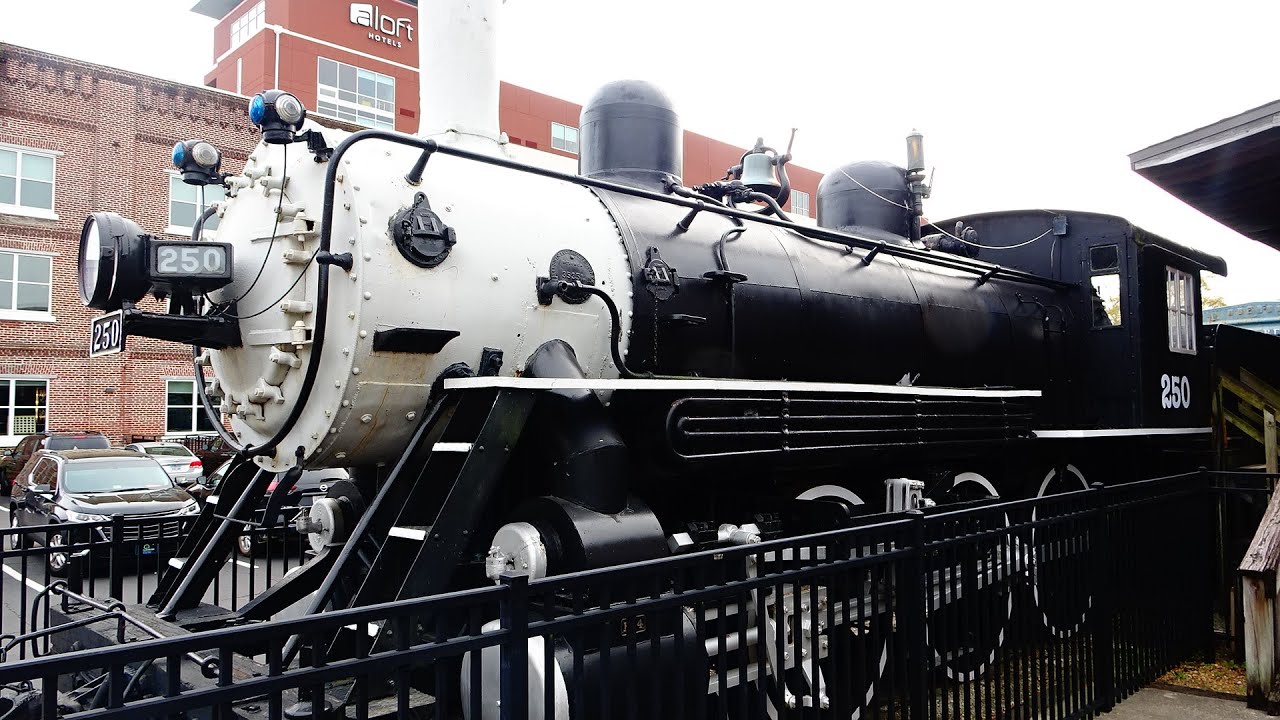 Steam Engine from 1919 plus other old Railroad relics - YouTube