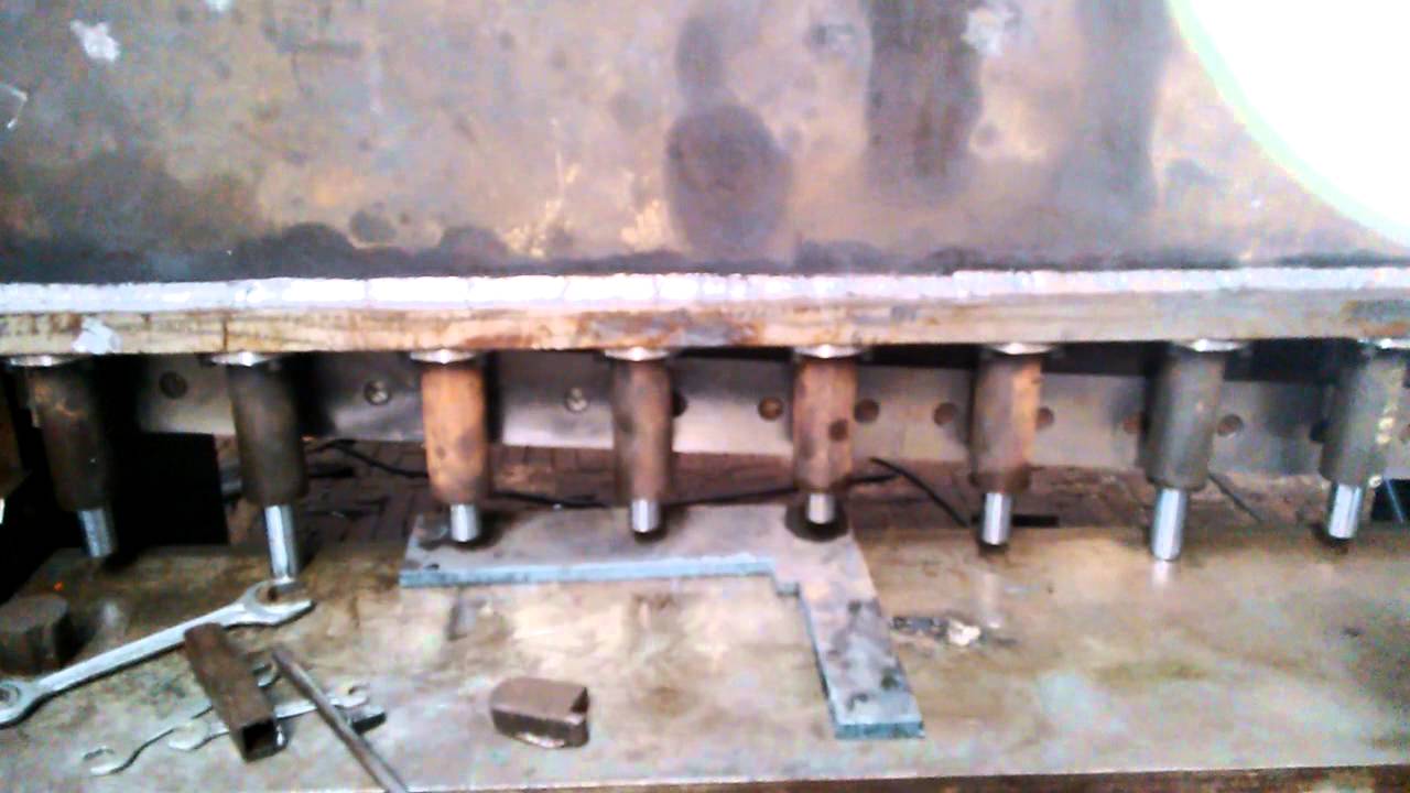 End Shear 20mm Cut - YouTube