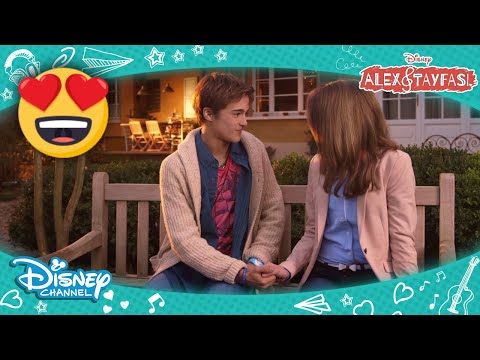 Alex ve Tayfası | Alex ve Emma Aşık 💖| Disney Channel Türkiye