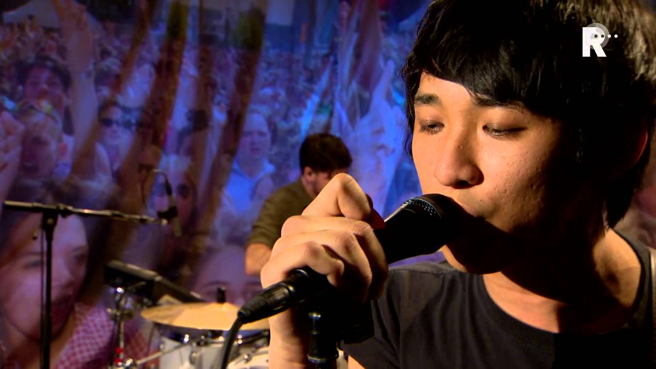 Live uit Lloyd - Indian Red Lopez - No longer dying - YouTube