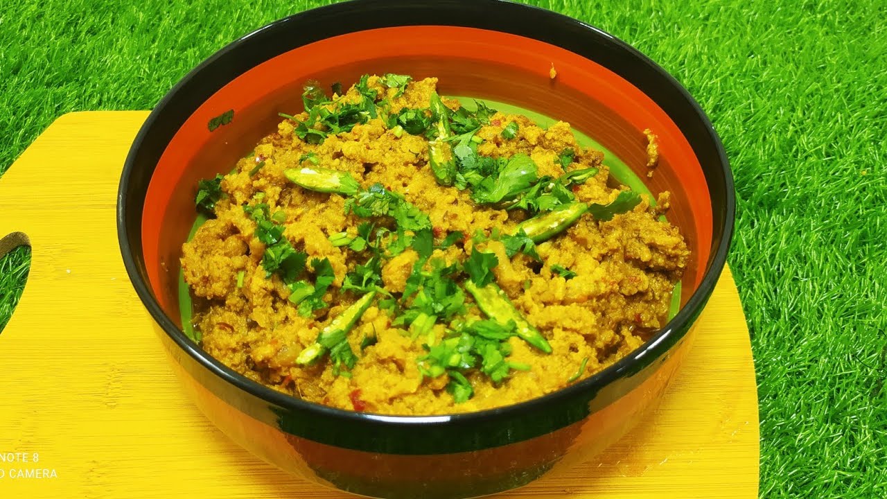 How To Cook Beef Qeema In Pakistan | Beef Qeema Recipe - YouTube