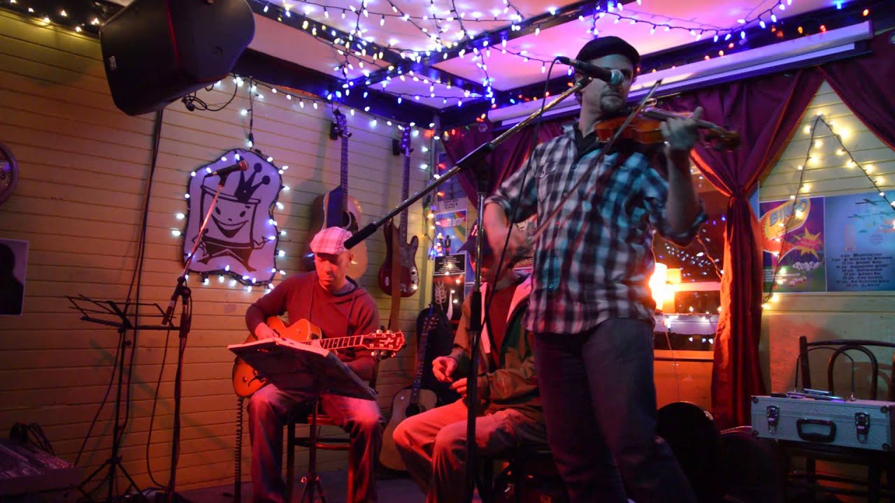 Gab Desmond at Kaffé 1870 Open Mic Night - YouTube