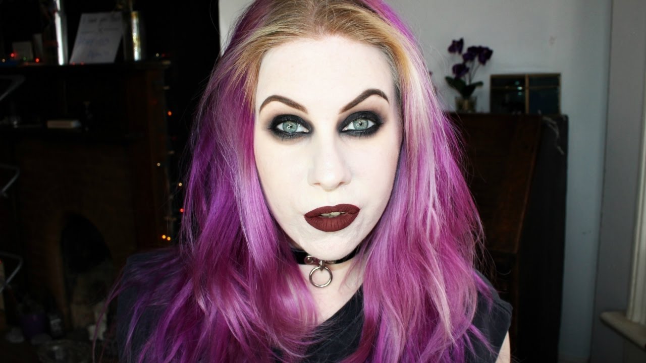 Dark Gothic Makeup Tutorial! - YouTube