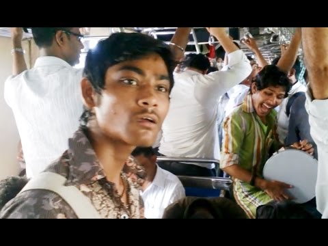Mumbai Local Train Singing Talent SuperHit Qawali Chadta Suraj Dheere ...