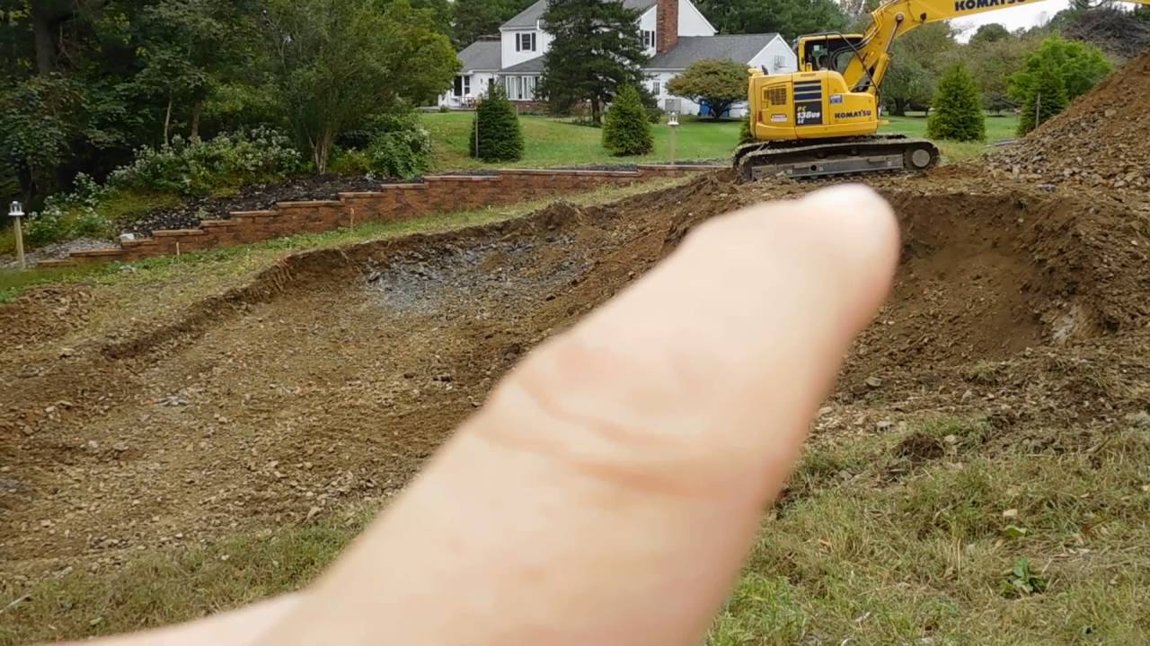 Casadonti Homes - Hitting rock while digging foundation - YouTube