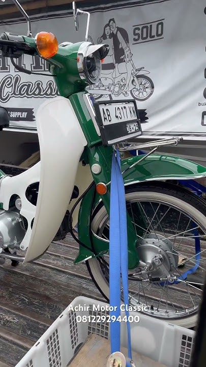 Honda C70 Hijau - YouTube