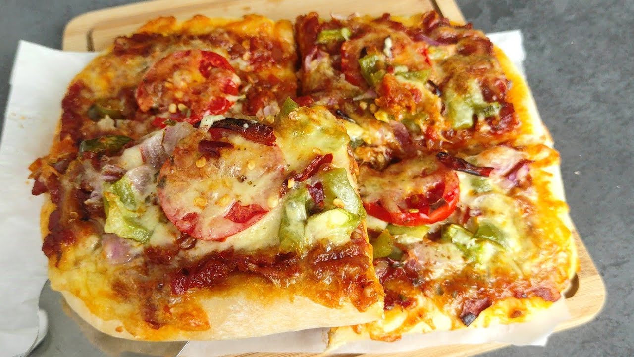 Lunch Box Pizza/ Quick Homemade Pizza - YouTube
