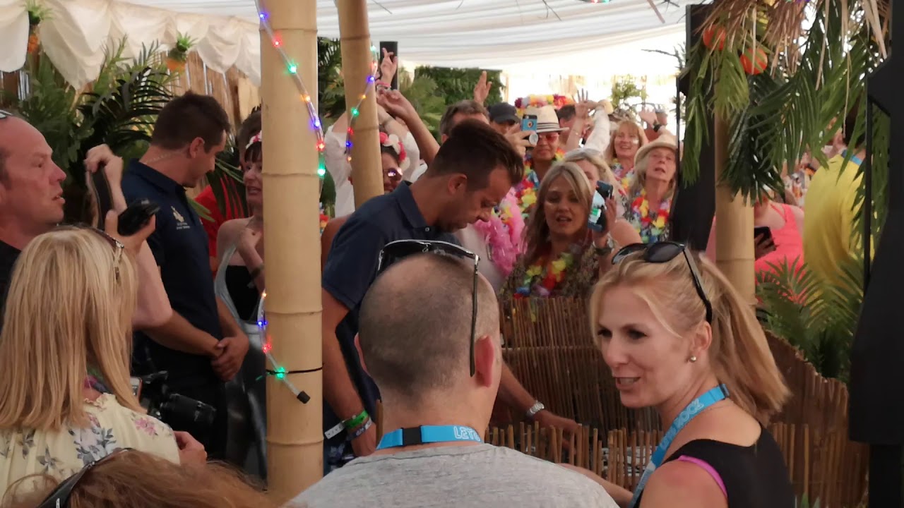 Pat Sharp VIP DJ set - YouTube