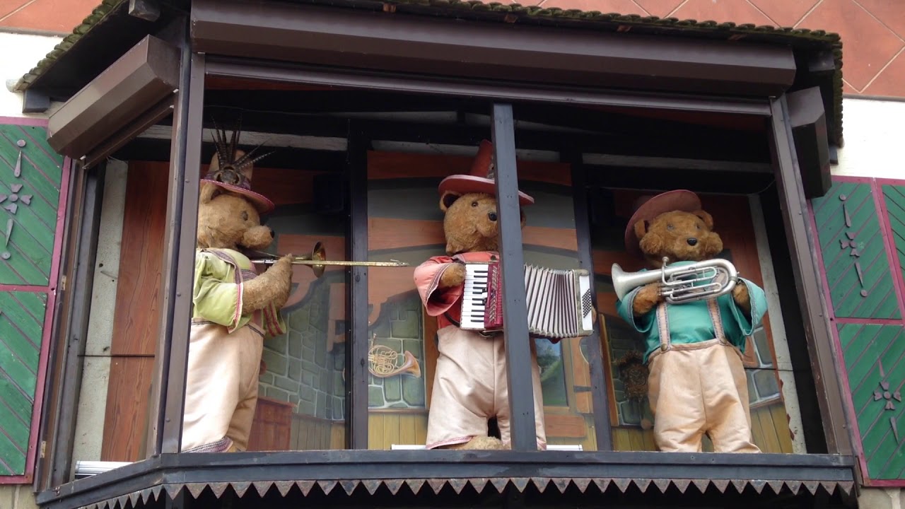 Blackpool Pleasure Beach - The Avalanche's Bears (August 20, 2018 ...