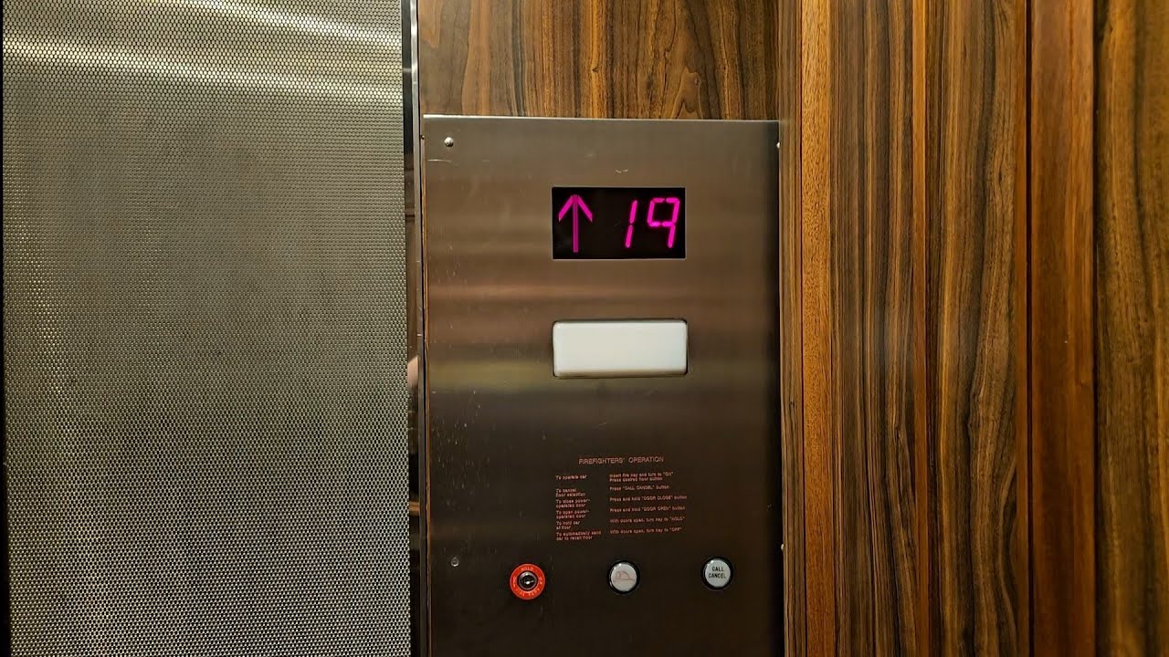 Haughton Traction Elevator @ Hilton - Indianapolis, IN - YouTube