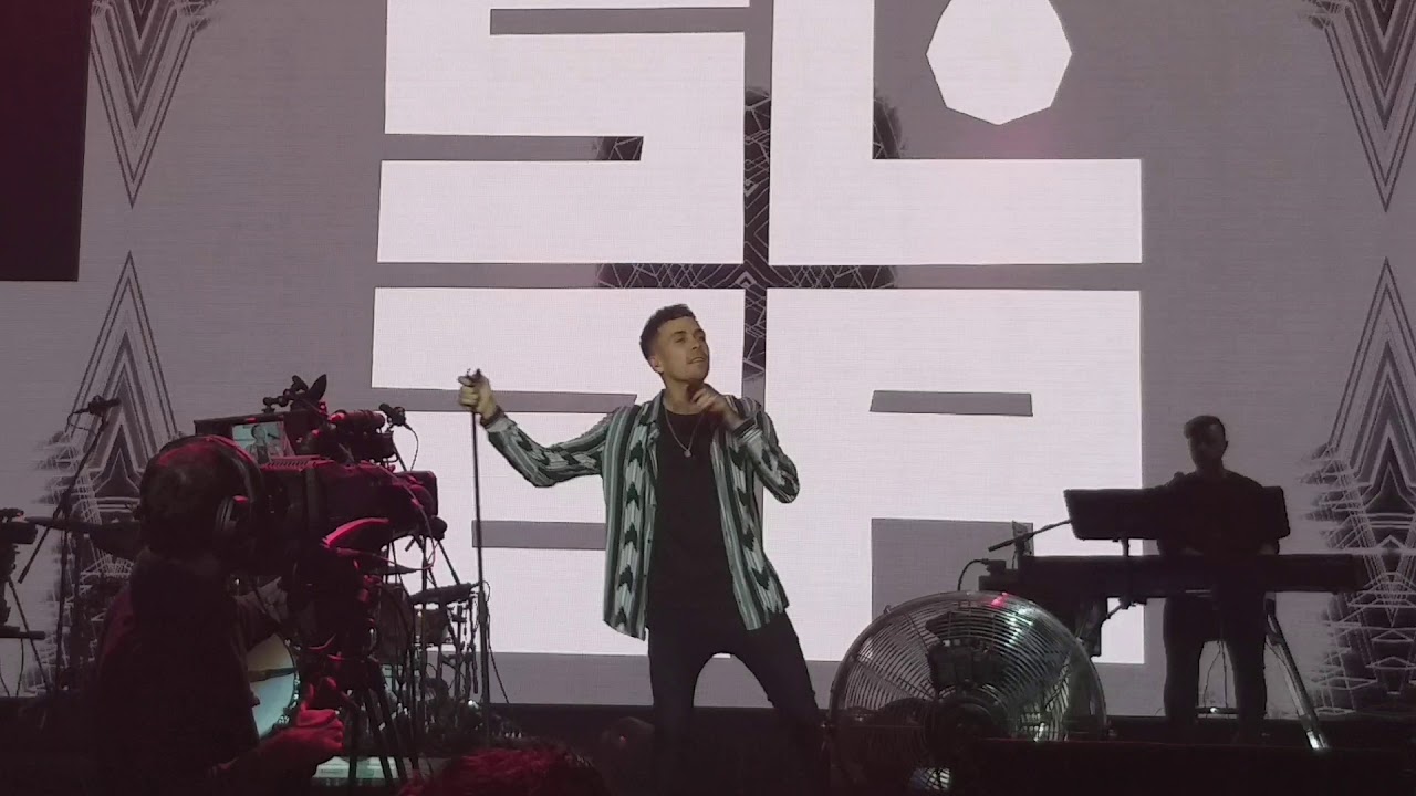 Slza - Megakoncert Radia Čas 30.11.2019 - YouTube