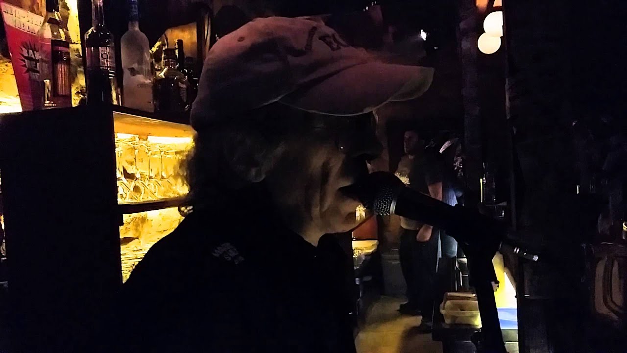 GUS Farah Love Is Free For All Cheers Brummana - YouTube
