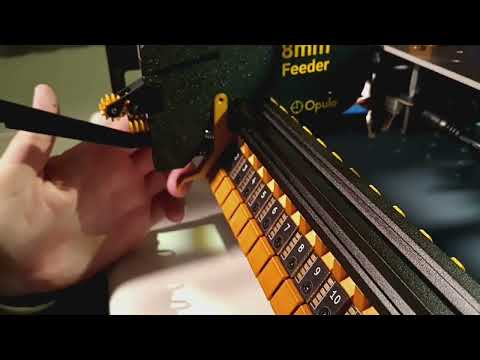 Opulo Lumen PnP Feeder Position 1 hang up on insertion. - YouTube