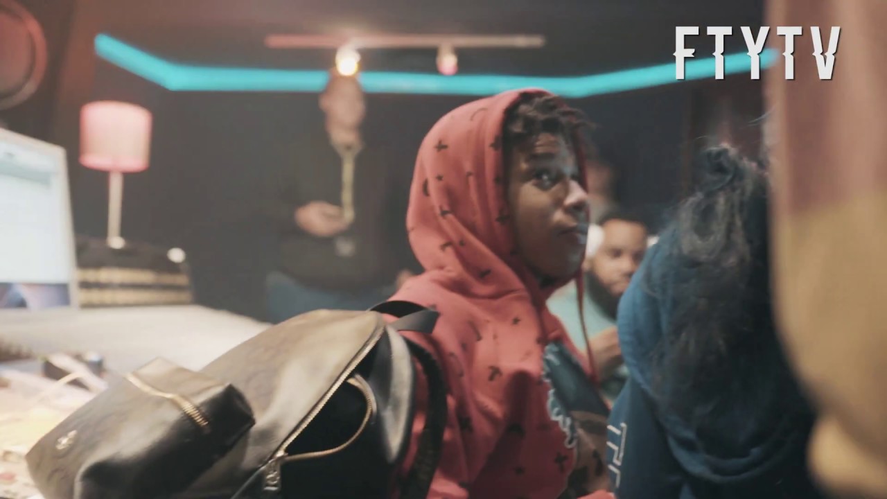 NLE Choppa Previews NEW Unreleased Music🔥🔥🔥 - YouTube