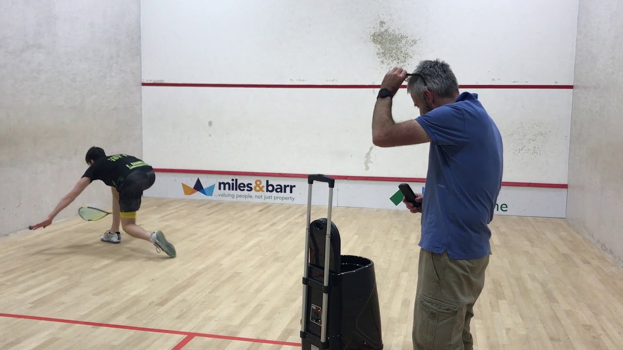 Trickle Boast - Squash Ball Machine - YouTube