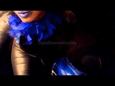 Latrix dominatrix in blue