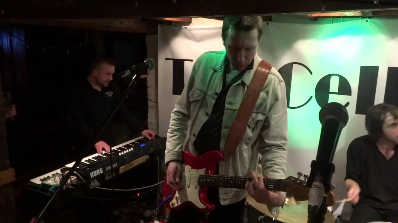 Jesse Davey & Friends - Feeding Time - YouTube