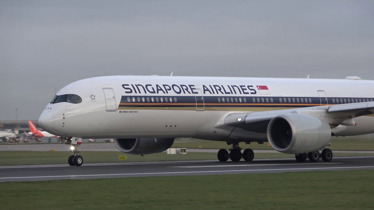 Singapore Airlines SQ52 9V-SMT Airbus A350-941 Manchester MAN To IAH ...