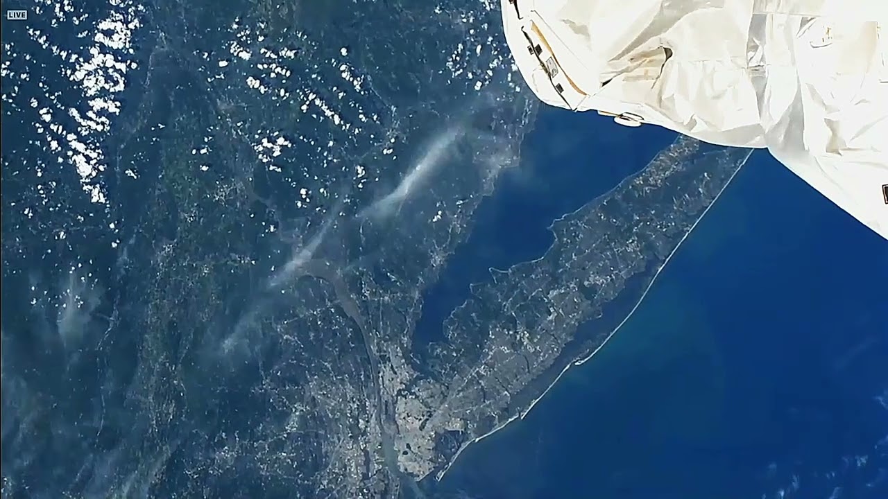 ISS view New York, look for Central Park - YouTube