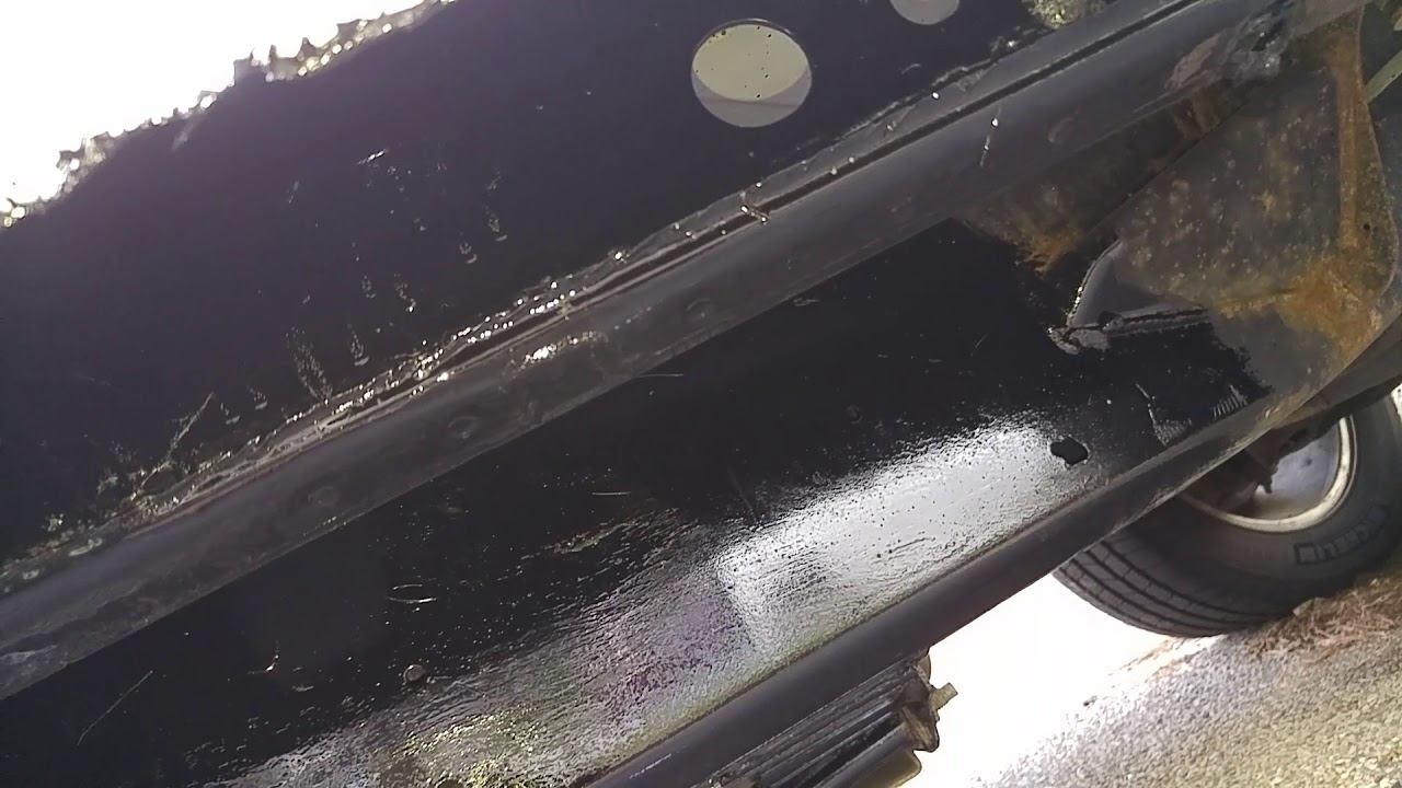 Change rocker panel expedition 2007 - YouTube