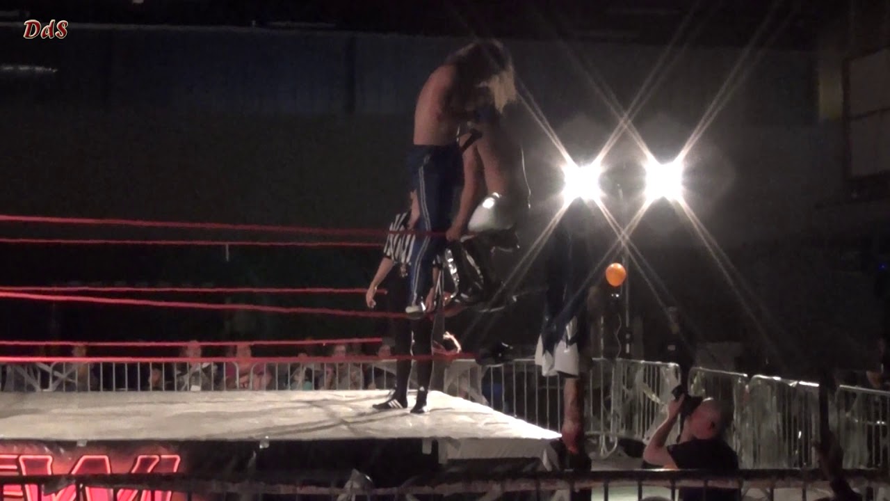 EWLc Chris Machine VS Sky Runner 2018-11-10 - YouTube